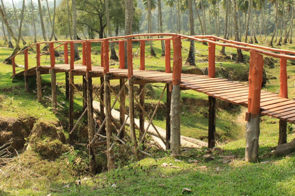 Guide to Long Island, Andaman Islands, India - eagleflyfree.com